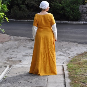 Medieval Kirtle, Medieval Linen Dress, 14th Century Dress, Frontlaced ...