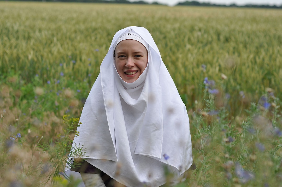 Medieval Linen Wimple and Veil, 13th - 15th Centure Wimple, Medieval ...