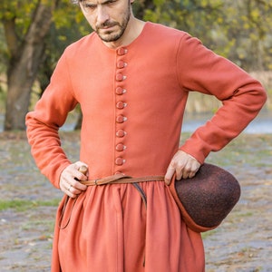 Men's Wool Medieval Cotehardie: 14th-15th Century Kirtle, LARP ...