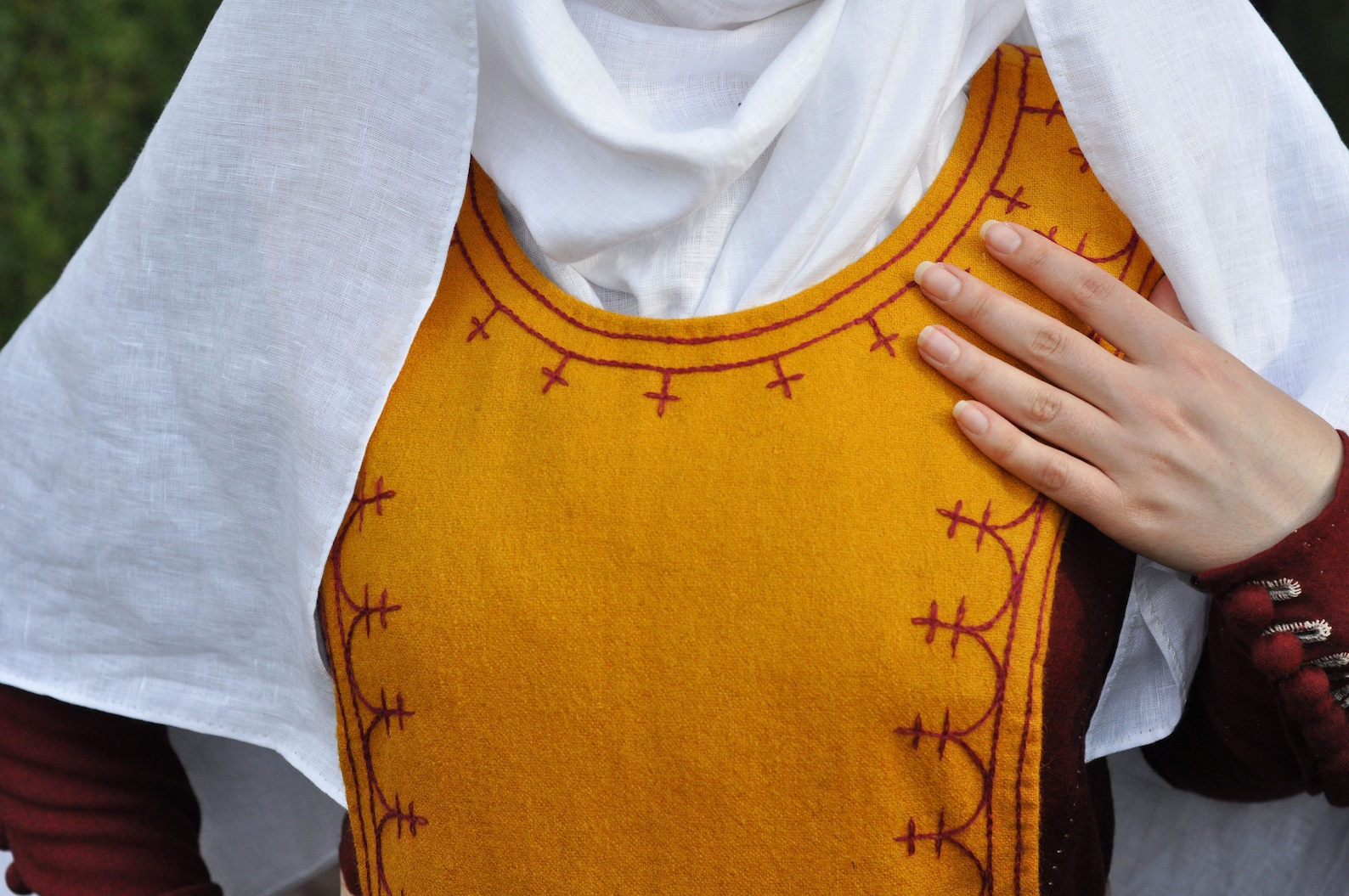 14th Century Dress Medieval Kirtle Medieval Overdress - Etsy