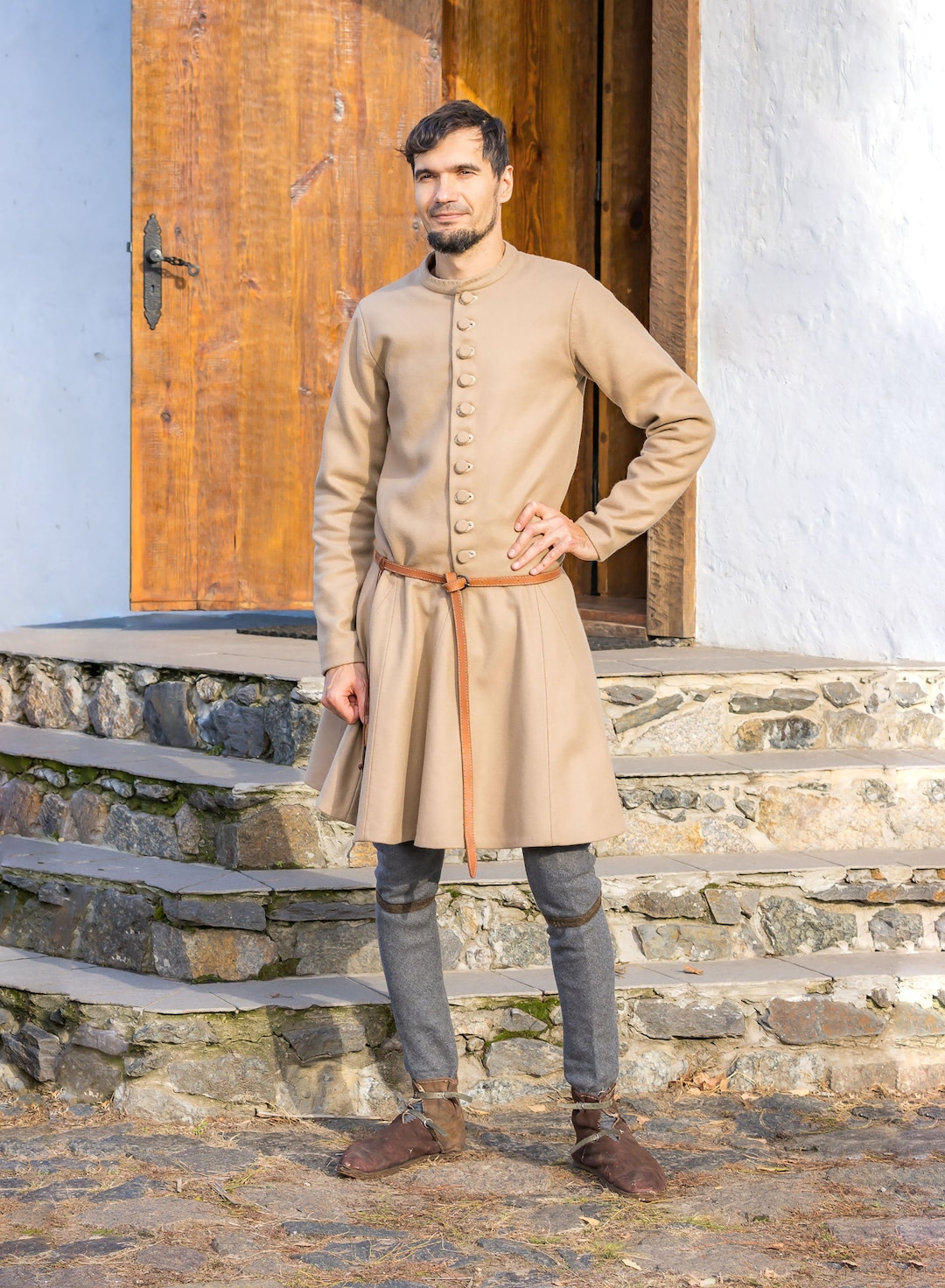 Medieval Woolen Cotehardie, Men's Cotehardie, Medieval Houppelande ...