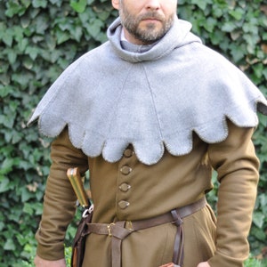 Medieval woolen chaperone 13th 15th century chaperon hood | Etsy