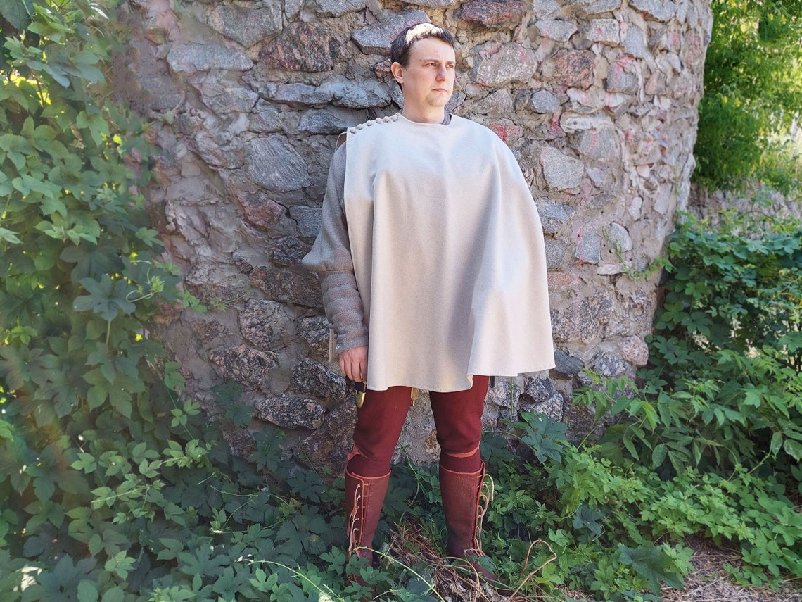 Medieval Cloak Short Medieval Cloak 14th-15th Century Cloak - Etsy