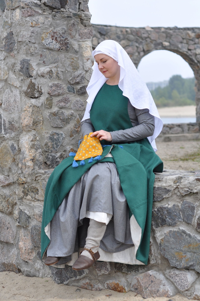 14th Century Dress Medieval Surcot Women's Wool Surcote - Etsy