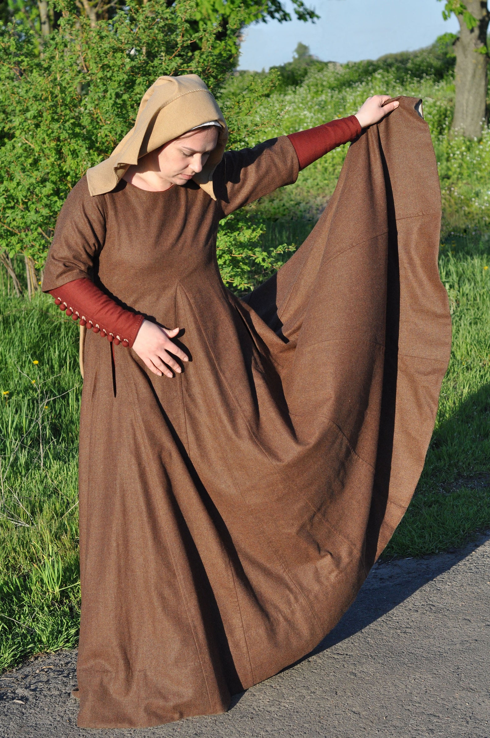 15th Century Dress, Medieval Women's Woolen Cotehardie, Overkirtle 14th ...