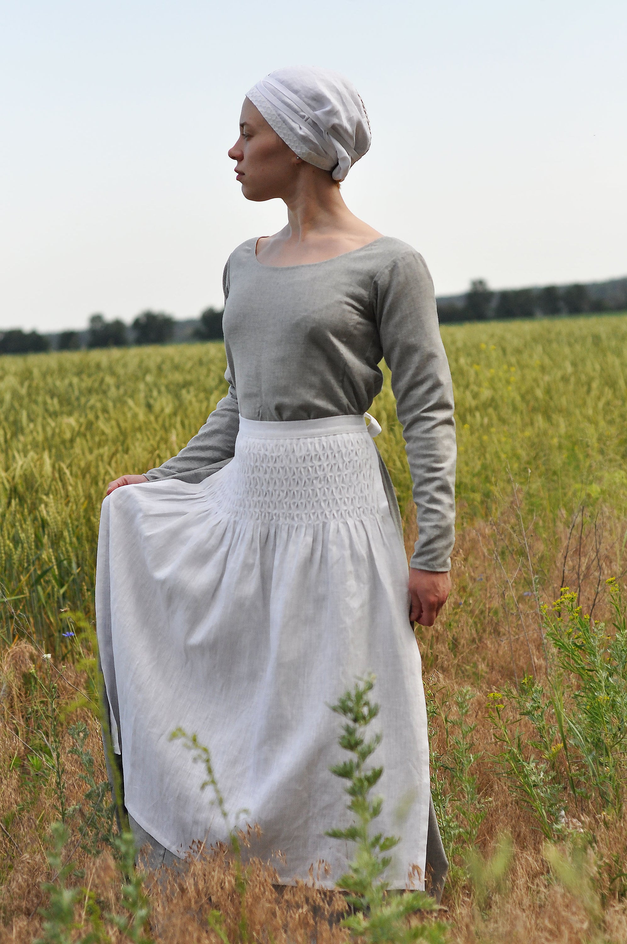 Medieval smocked apron 13th 15th century apron linen | Etsy