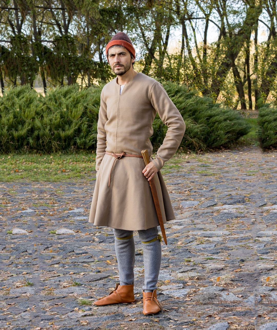 14th Century Cotehardie, Medieval Cotehardie, 15th Century Clothing ...