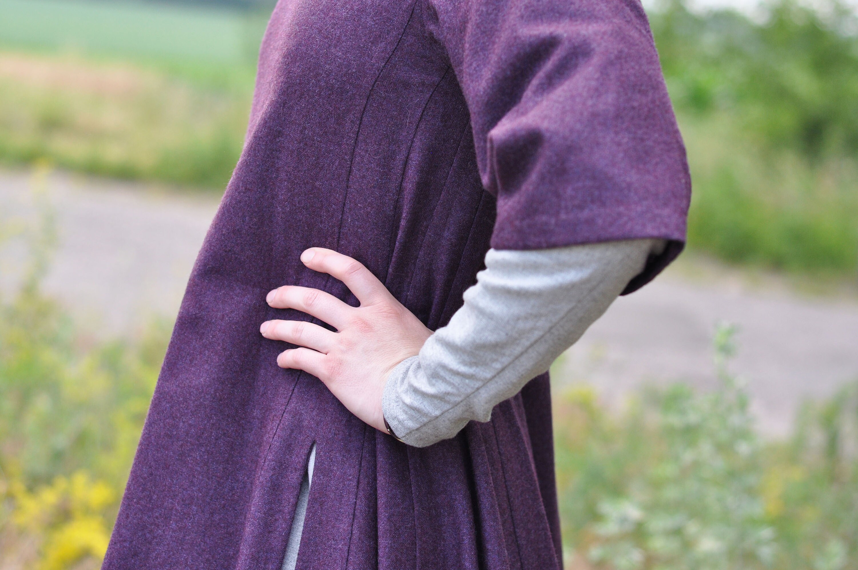 Medieval Woolen Cotehardie 14th-15th Century Long Kirtle - Etsy UK