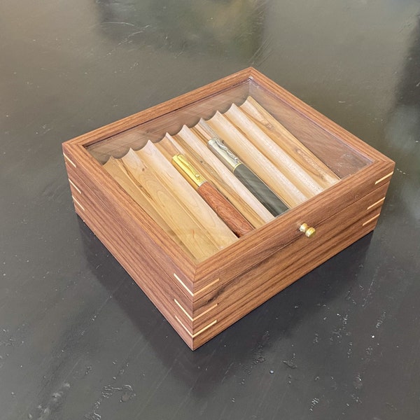 Pen Display Case - Etsy