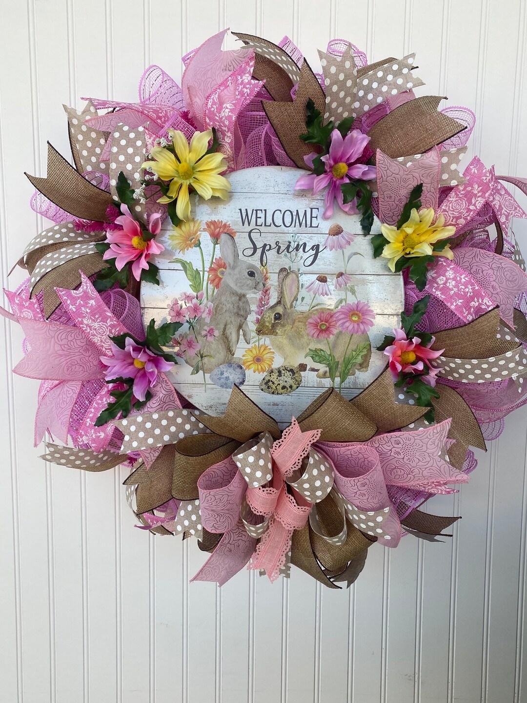 Say Welcome to Spring. A Spring Wreath to Welcome Your Guests With ...