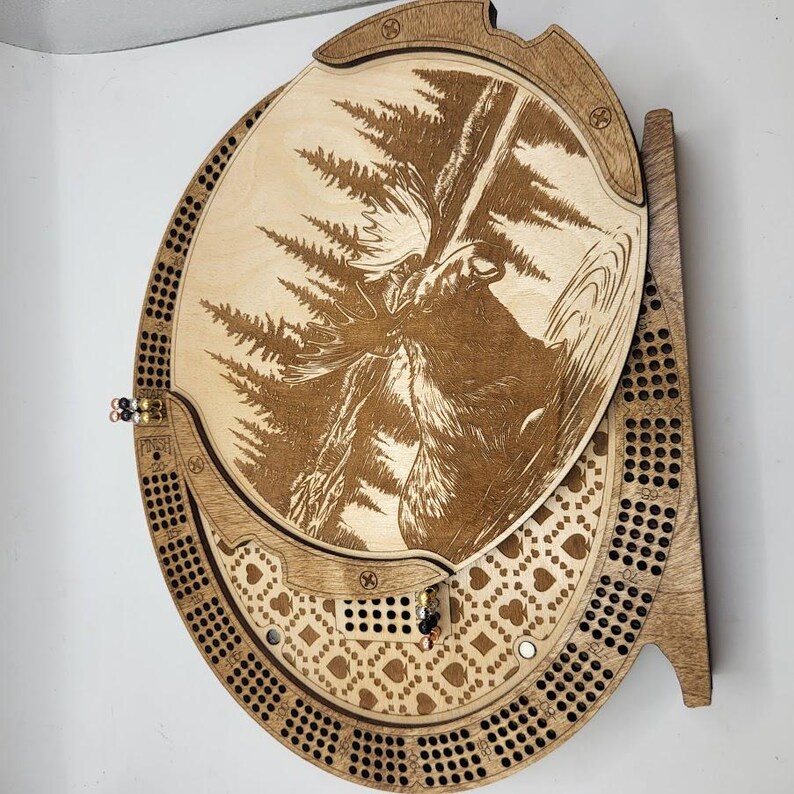 Standing Oval Cribbage Board: 4 Track Birch Wood, Laser Engraved Moose ...