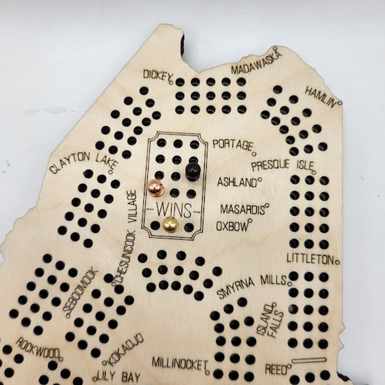 Maine Cribbage Board, Game of Cribbage, Family Game Night, Board Game ...