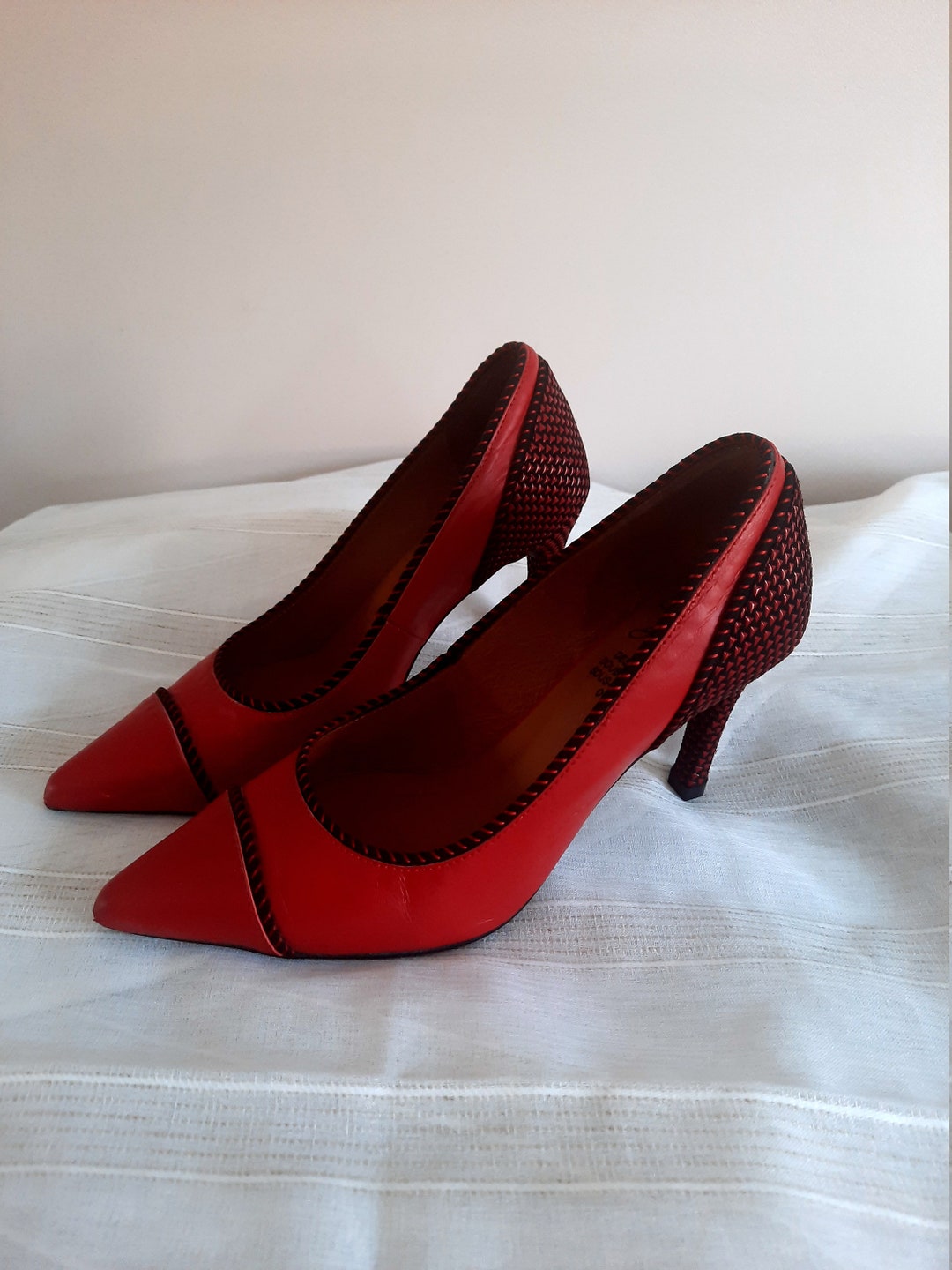 Vintage Red Pumps Vintage Leather Shoes With Pointed Toes - Etsy