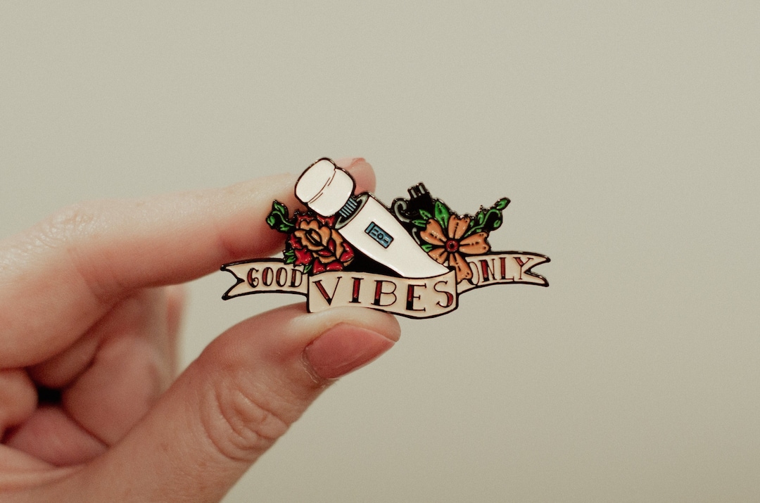 Good Vibes Only - Soft Enamel Pin - Etsy