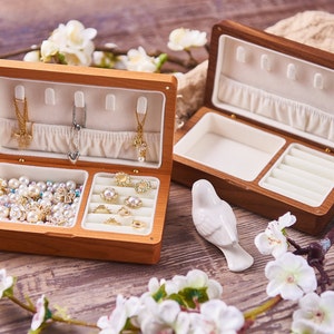 Custom Flower Clusters Jewelry Box, Women Unique Wooden Jewelry Box ...