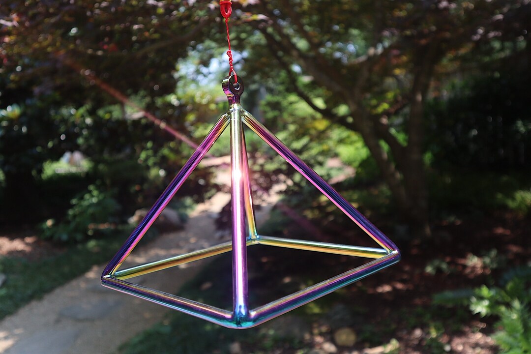 8" Titanium Quartz Crystal Singing Pyramid - Sound Vibration - Musical ...