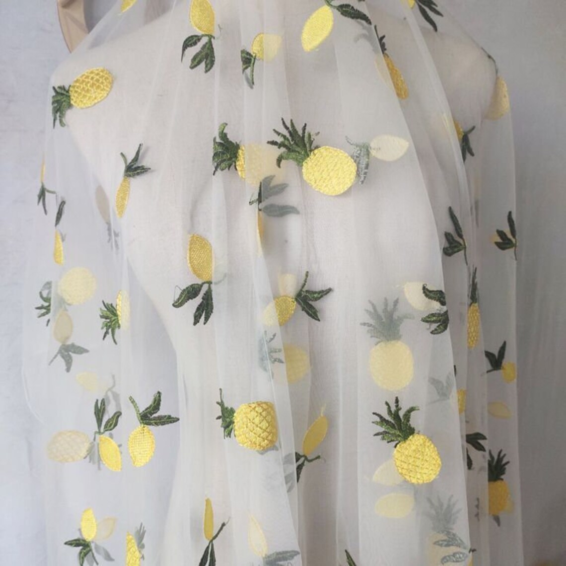 Exquisite Pineapple Embroidery Lace Fabric Pineapple Tulle Lace Fabric ...