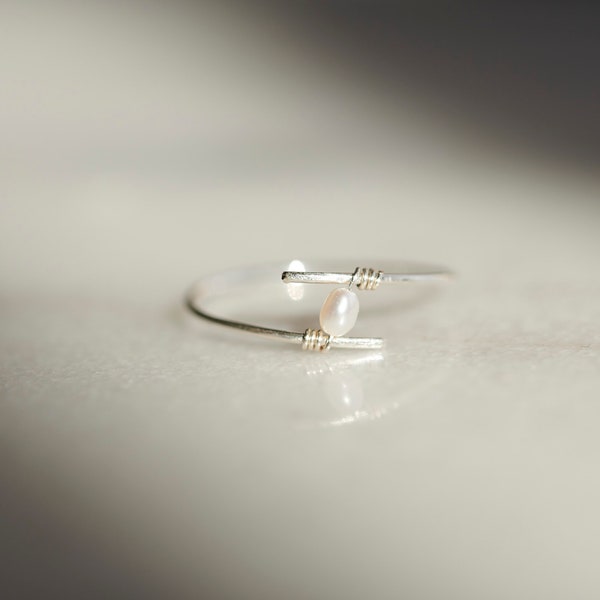 Wire Wrap Pearl Ring - Etsy