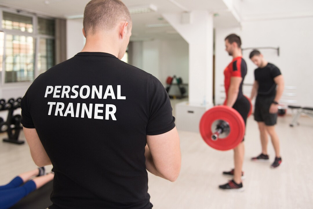 Personal Trainer Men's Black Workout T-shirt V2, Gym T-shirt, Graphic ...