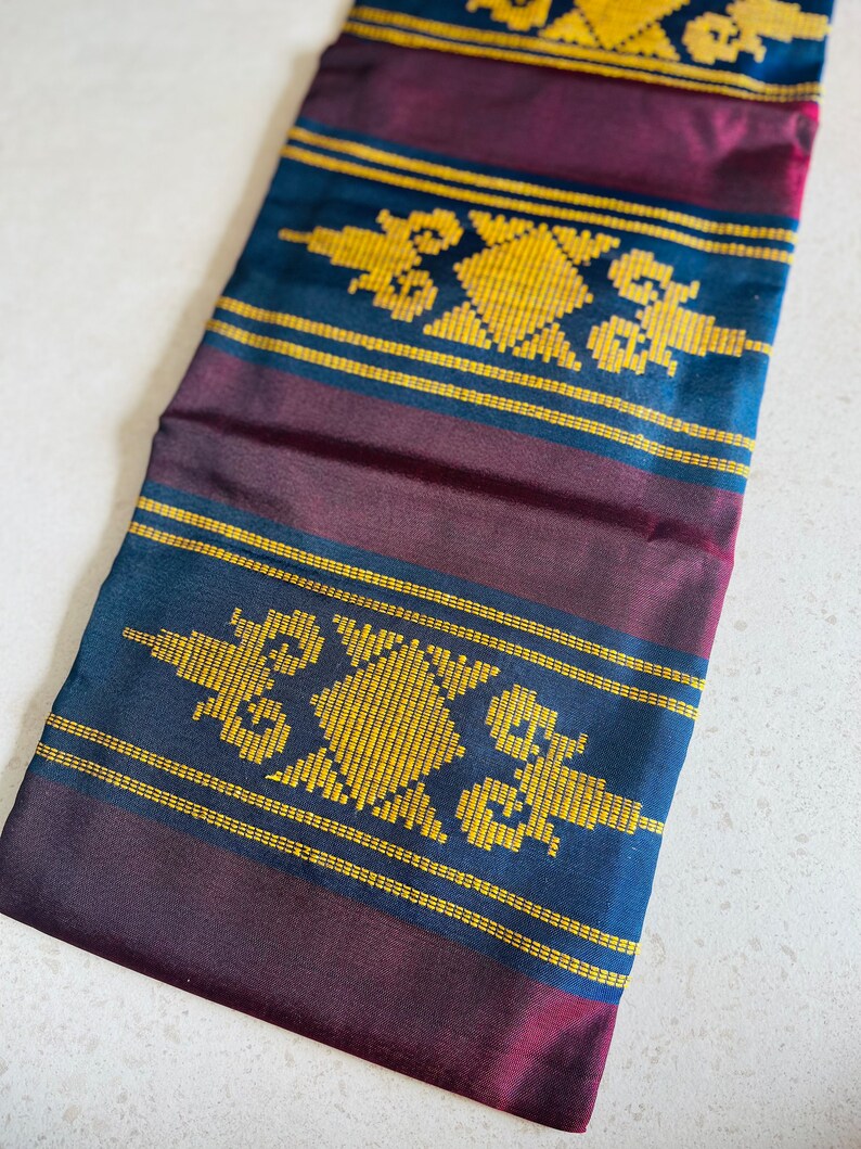 Woven Inaul Malong Philippines Ethnic Handwoven Textile Ranun Mindanao ...