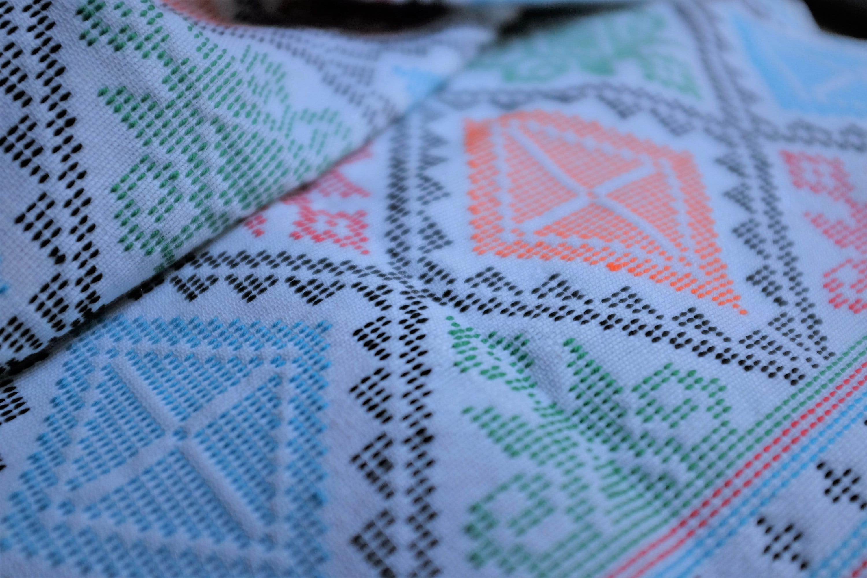 Yakan Textile - Philippines Ethnic Handwoven Textile Table Runner, Bed ...