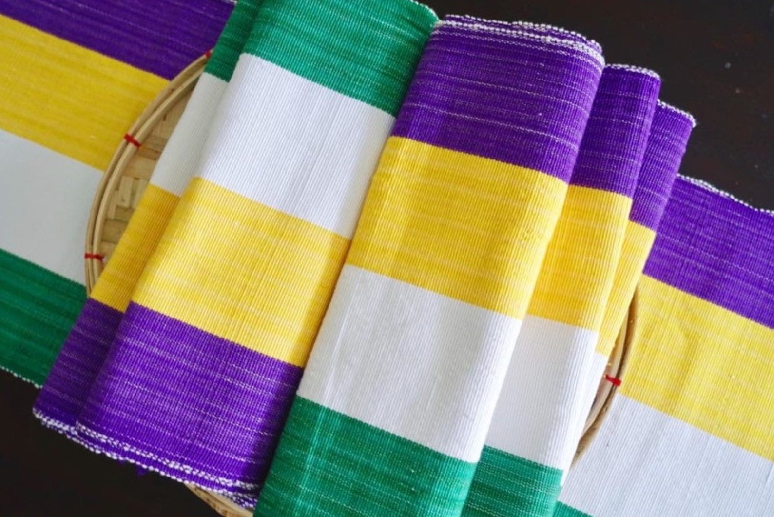 Sapin-sapin Pinilian Abel Inabel Checkered Fabric/table Runner/bed ...