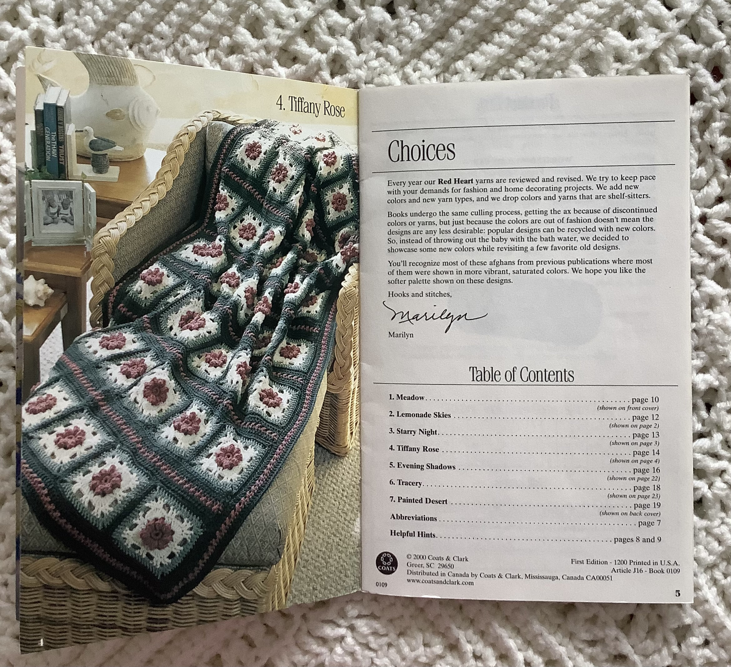 Afghans Lot of 2 Vintage Crochet Booklets Red Heart, Crochet Treasury ...