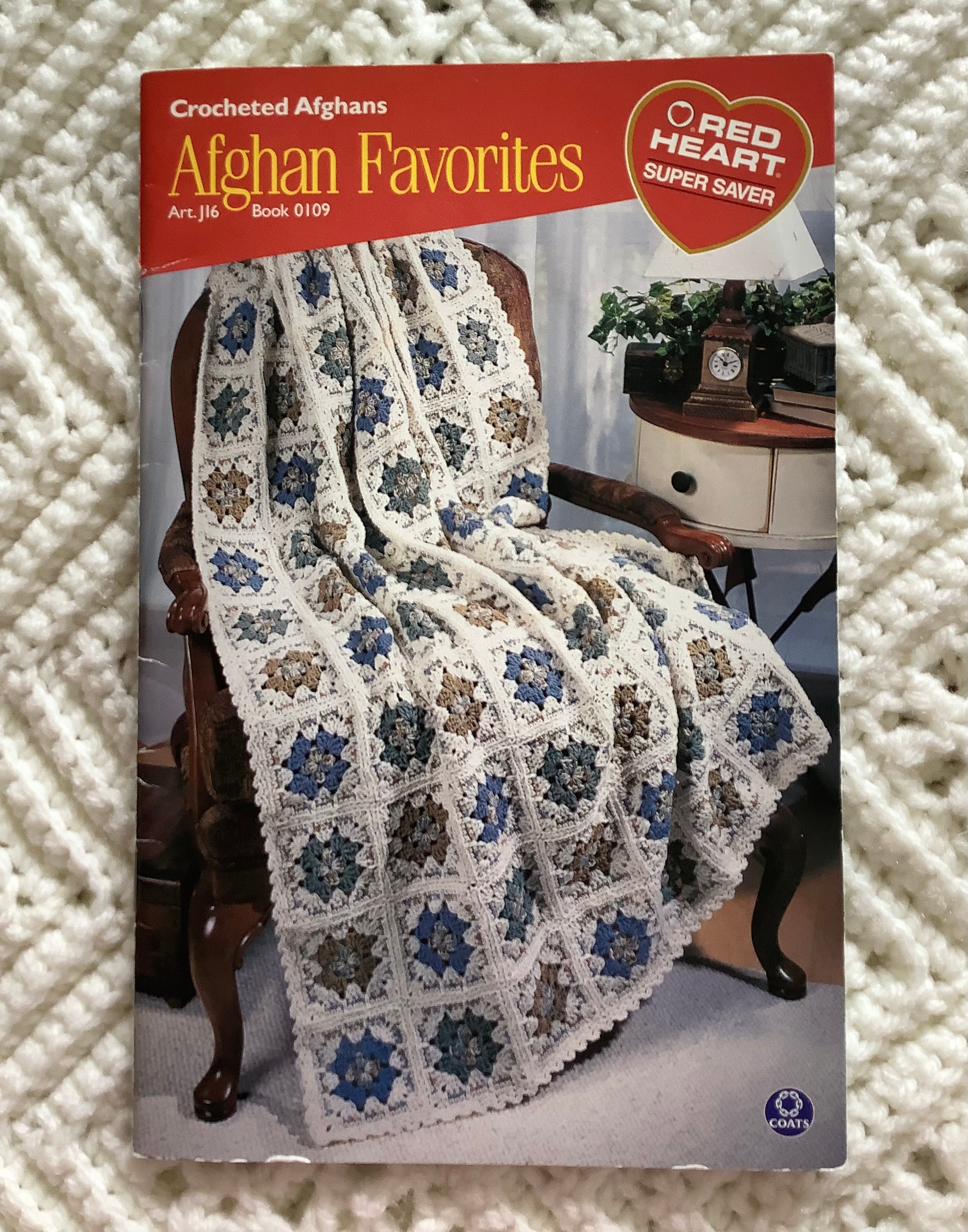 Afghans Lot of 2 Vintage Crochet Booklets Red Heart, Crochet Treasury ...