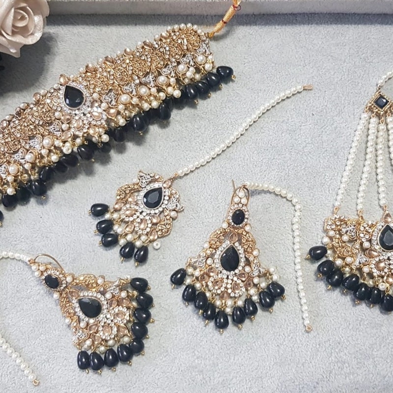 Beaded Jewelry Set - Etsy