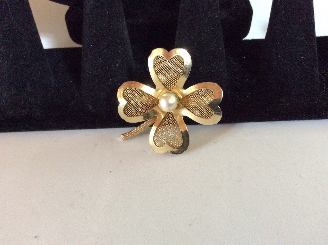 Vintage Coro Clover Pin/brooch - Etsy