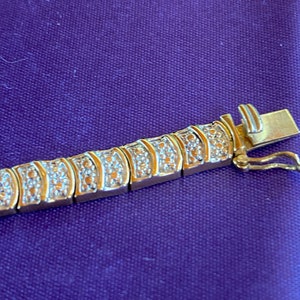 Beautiful Chinese Gold-plated Over Sterling Silver (925) Linked ...