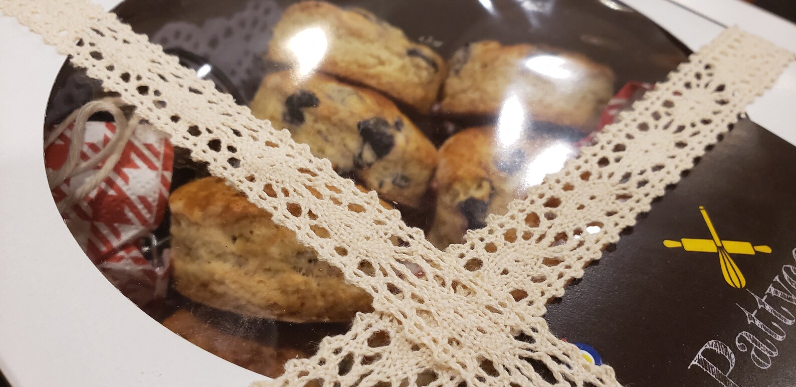 Mothers Day Freshly Baked Scones, Scone Gift Box, Picnic Box, 8 Pieces ...