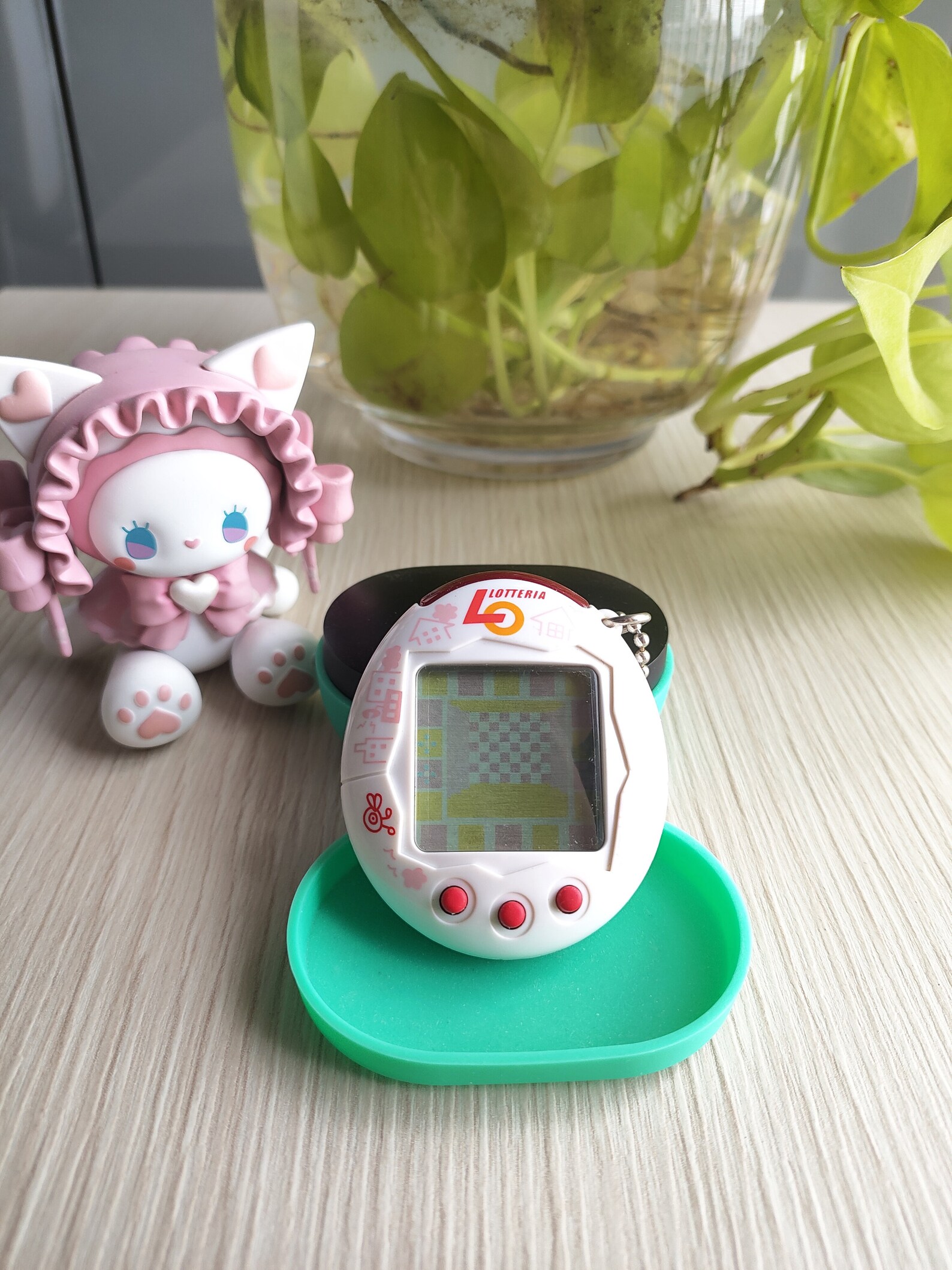 RARE - Tamagotchi Plus / Tamagotchi Connection - Lotteria Collaboration ...