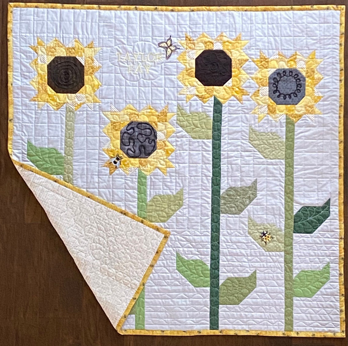 Sunflower Quilt - Etsy