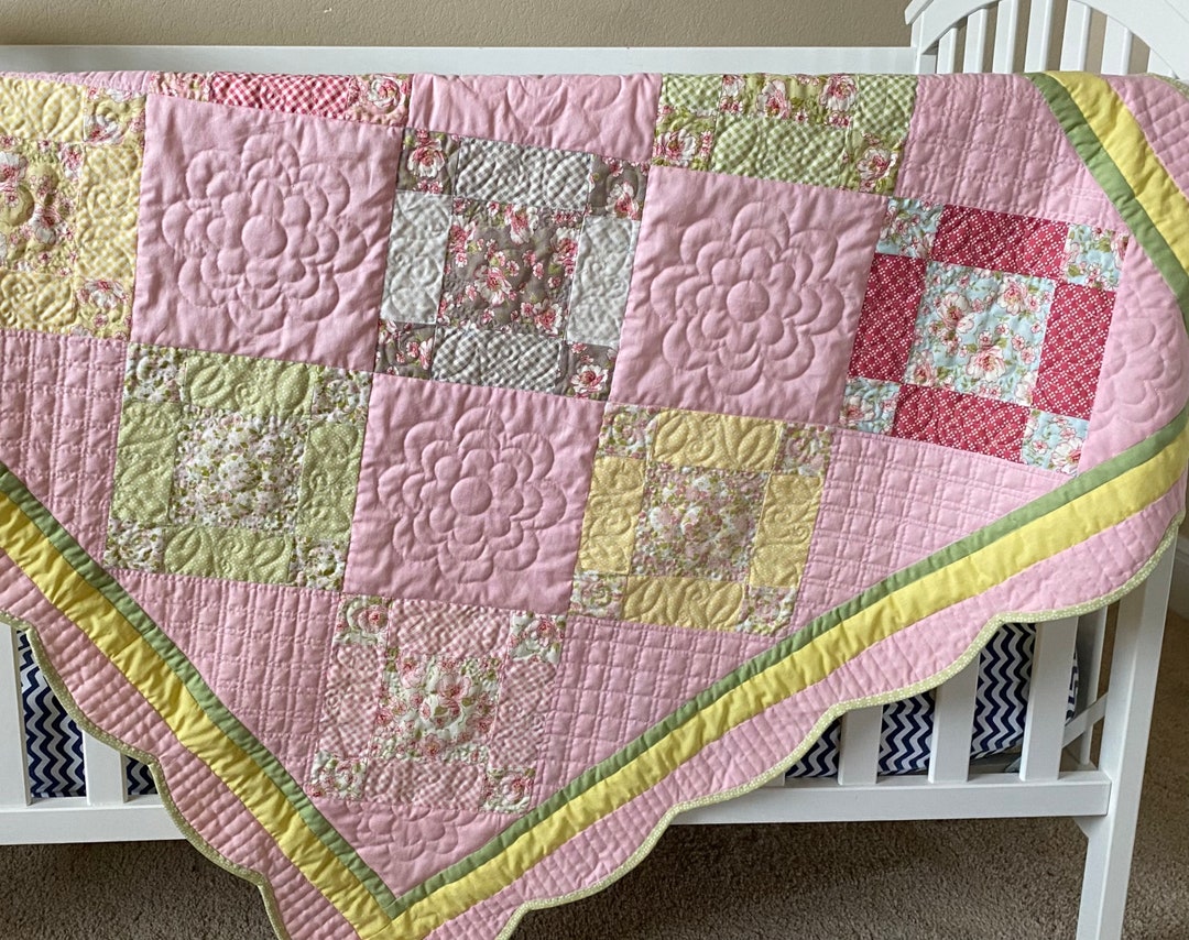 Pastel Floral Quilt - Etsy