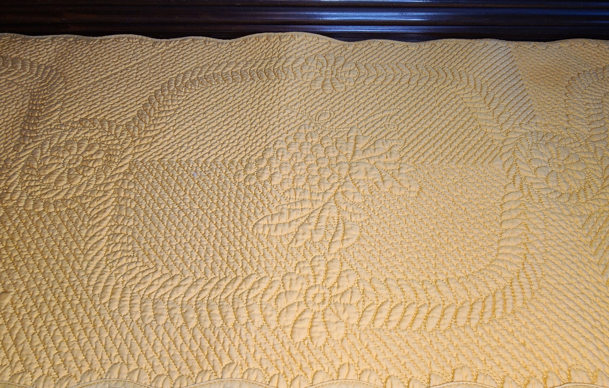 Vintage Williams Sonoma Boutis Table Runner - Etsy