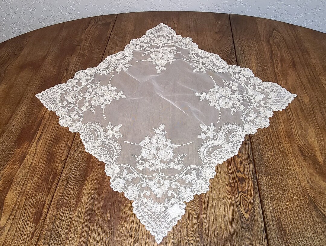 Vintage Lace Center Piece - Etsy