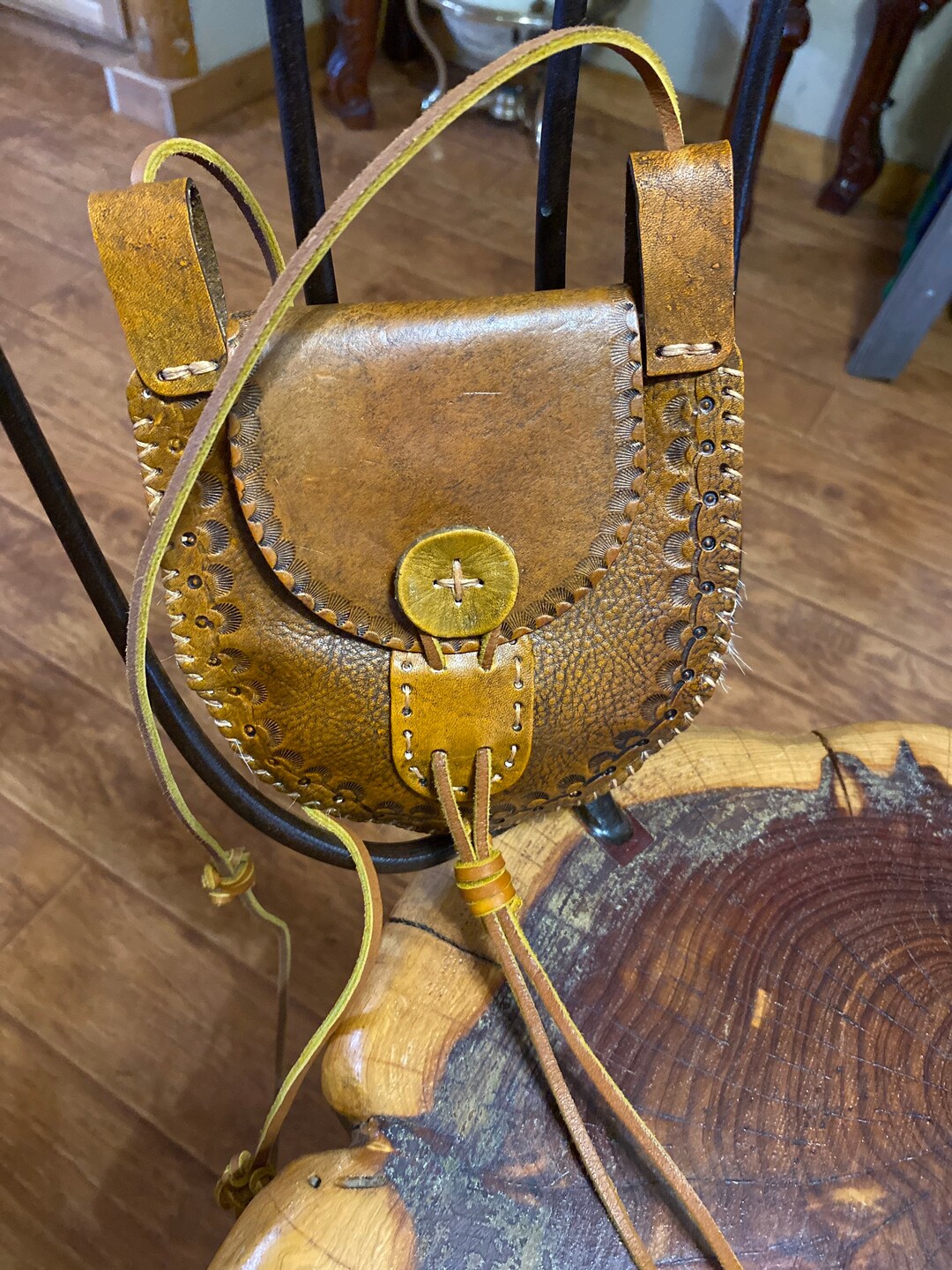 Small Handmade Leather Crossbody Purse - Etsy