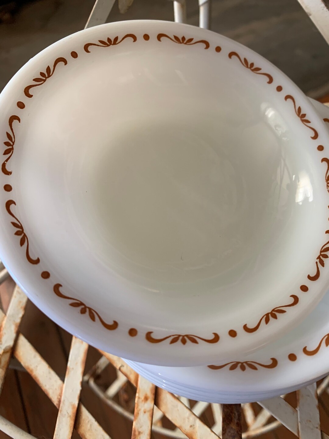 PYREX Copper Filigree Berry Sauce or Dessert Bowls, White Blown ...