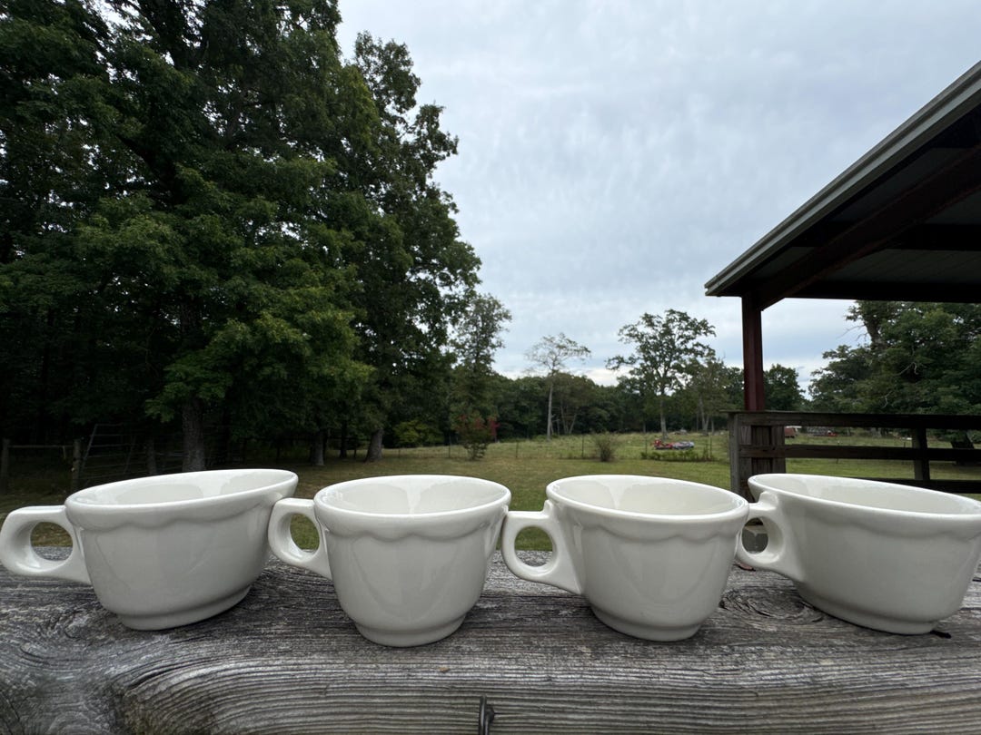 Vintage World Ultima Diner Mugs White Scalloped Rim Set of 4 - Etsy