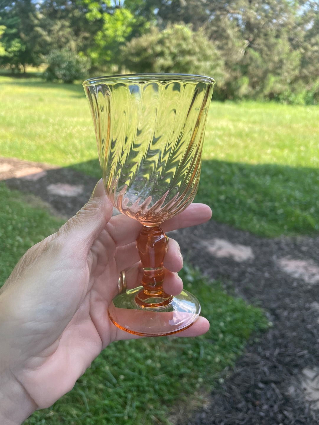 Arcoroc France Rosaline Pink Swirl Optic Wine Glasses Cristal D Arques France Pink Wine Glasses