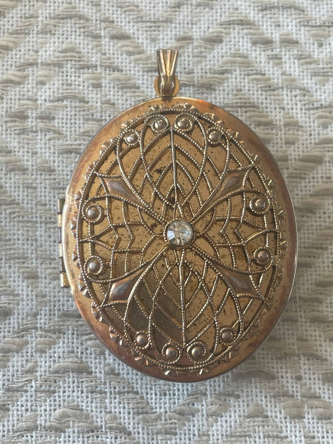 Vintage Gold Metal Filigree and Rhinestone Locket 1960’s Jewelry ...