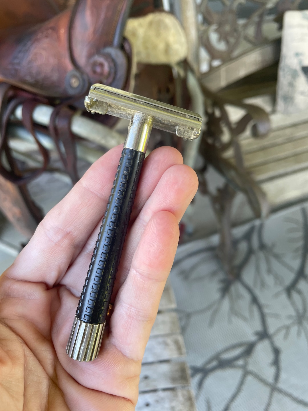 Vintage 1960s Schick Safety Razor: Black Handle Collectible - Etsy