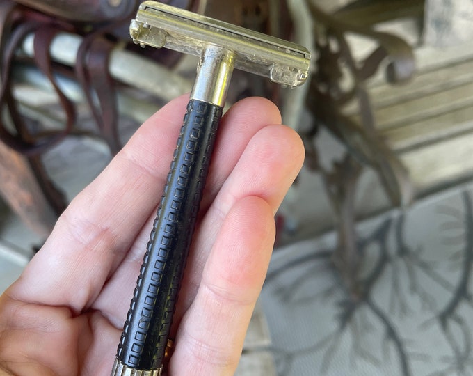1960s Schick KRONA Vintage Safety Razor Set in Gray Case With Blade - Etsy