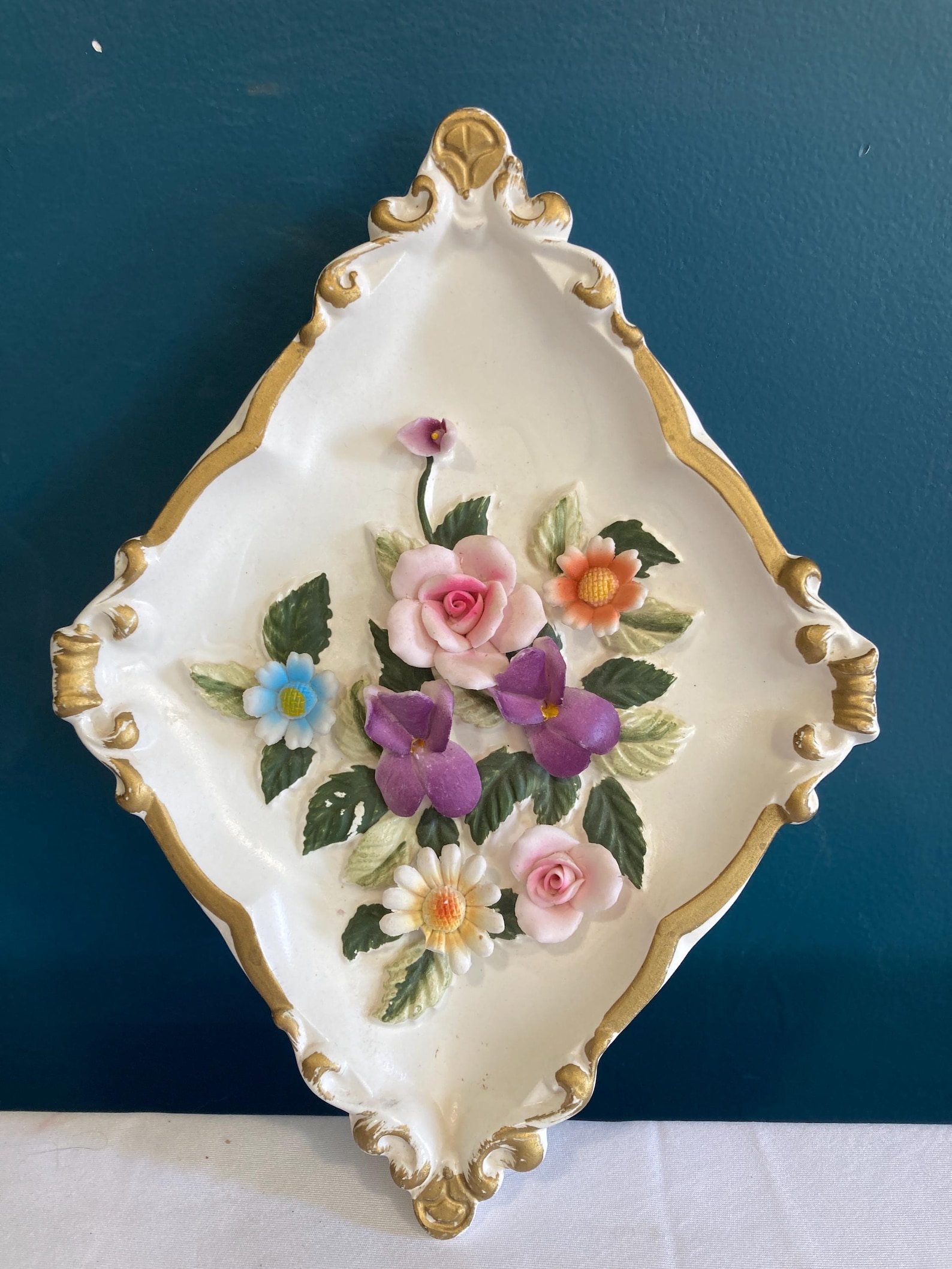 Vintage Lefton Ceramic Flower Wall Decor With Gold Edges - Etsy