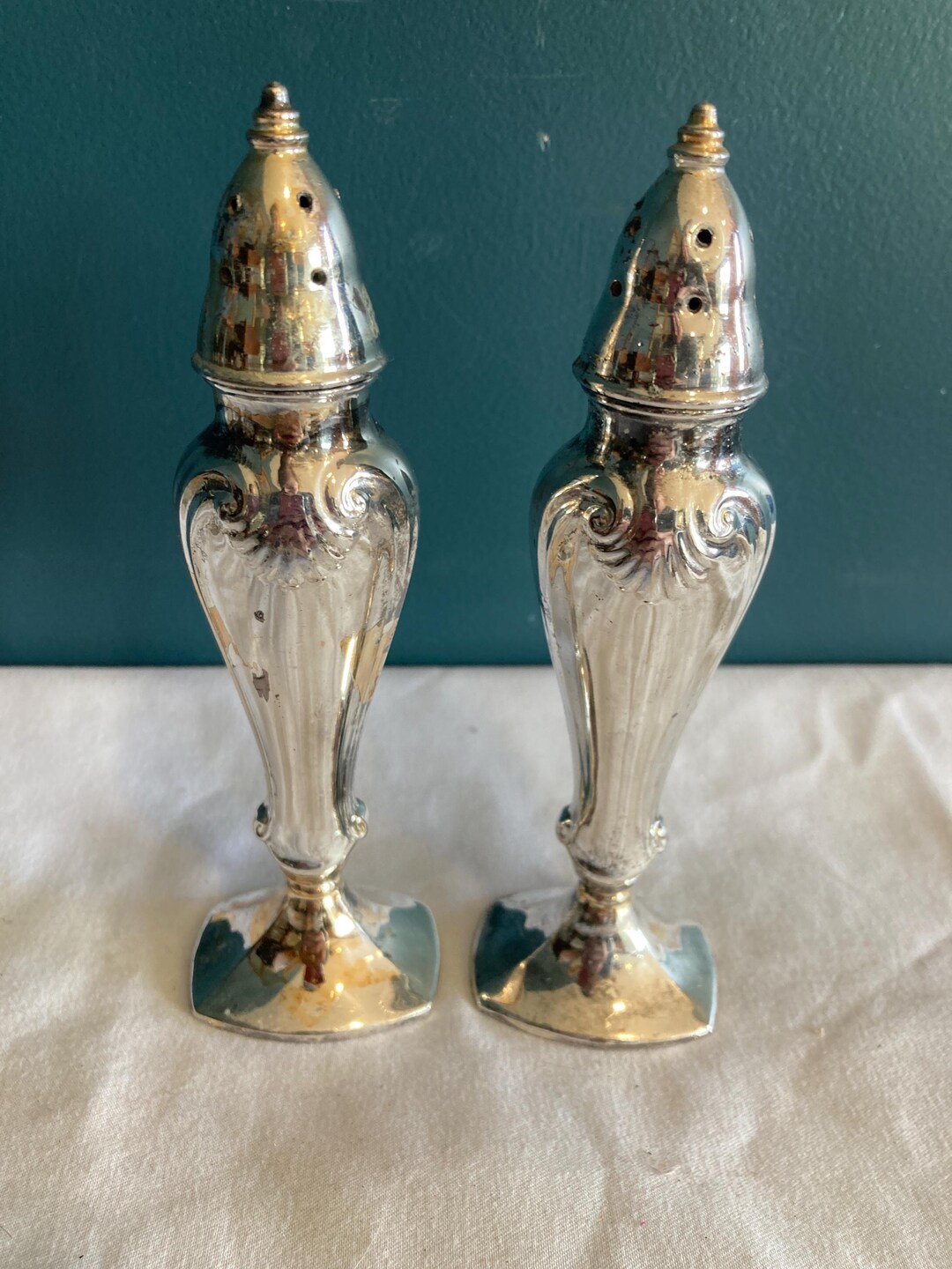 Vintage SPG Silver Salt & Pepper Shakers - Etsy