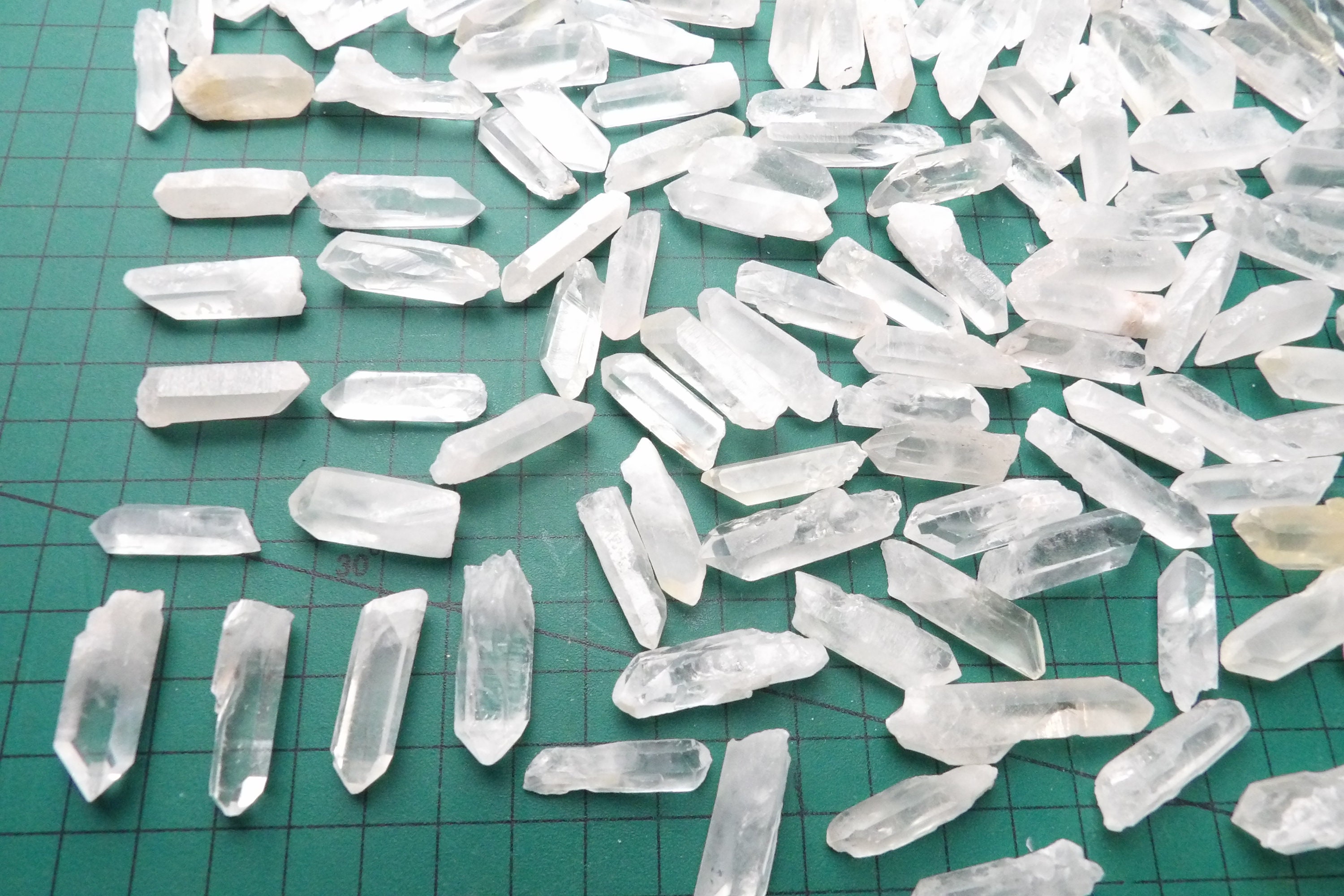 Small Quartz Crystal Points 20 500g Natural Unpolished Seed/matchstick ...