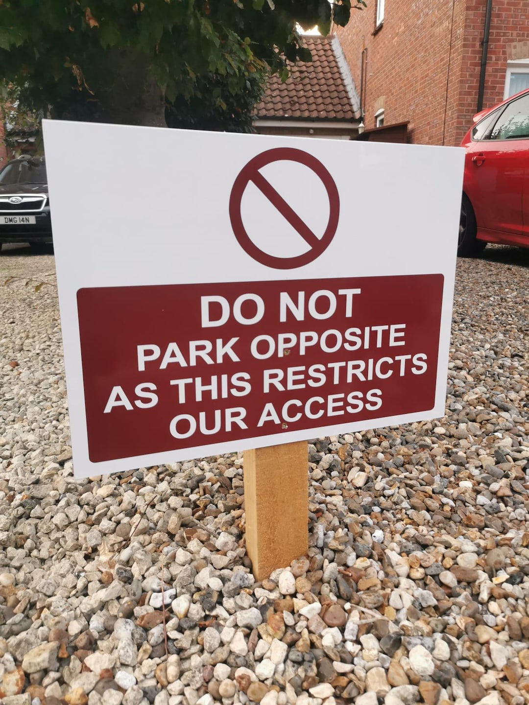 Do Not Park Opposite - Restricts Access Metal Sign | 50x36cm Dibond ...