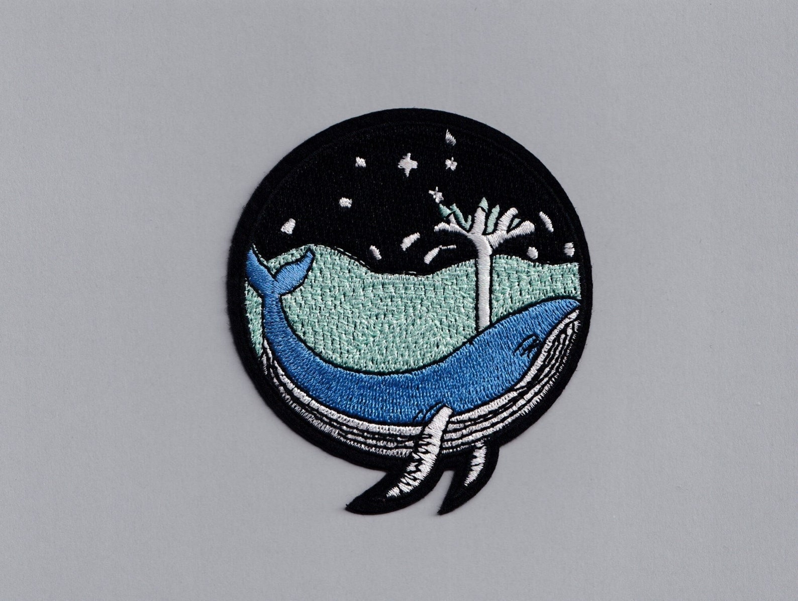 Embroidered Blue Whale Patch Applique Iron on Great Whale Sea Patch - Etsy