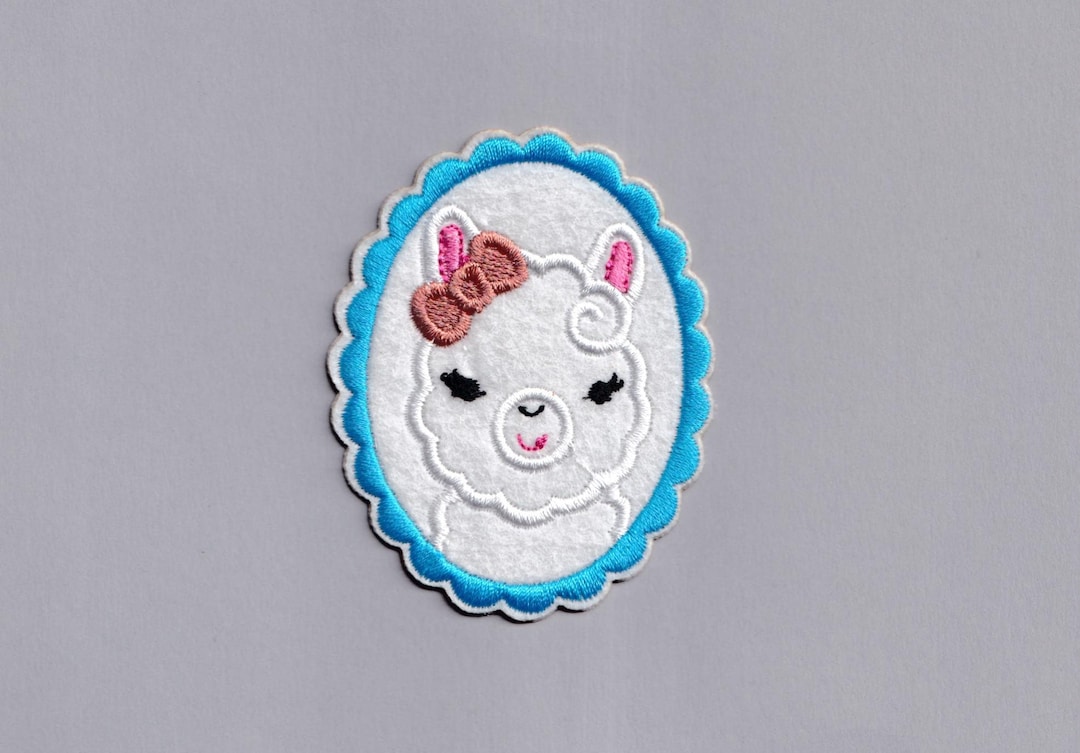 Cute Framed Llama Patch Iron-on Embroidered Happy Llama / Alpaca ...